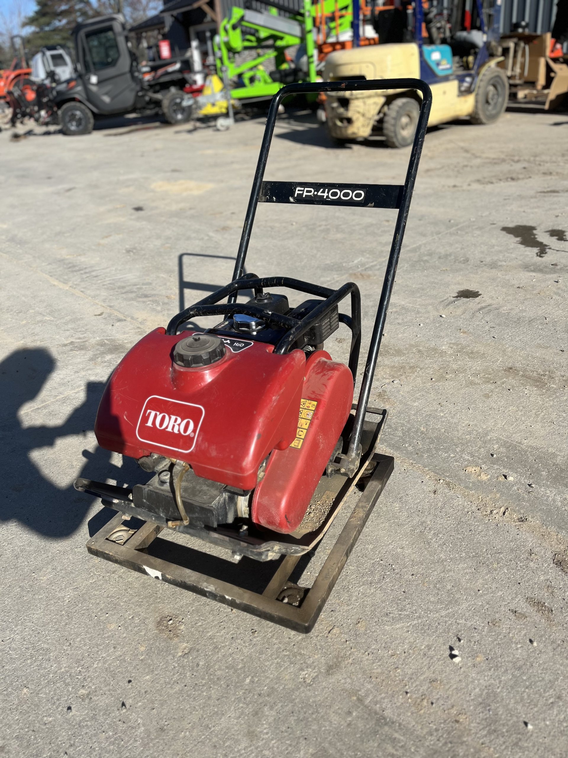 TORO 68027 Foward Plate 4000 - Capital Equipment Dealer